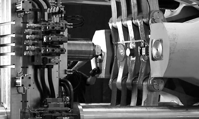 die-casting-machine-with-toggle – NSD VINA CO., LTD